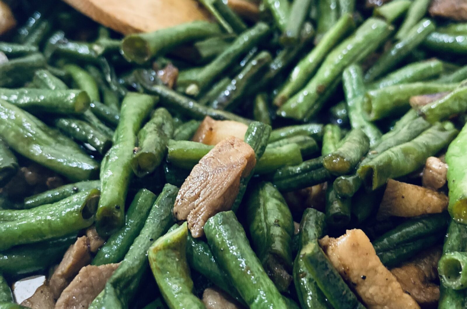 Adobong Sitaw (String Beans) - WiViva